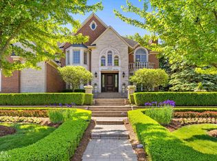 255 Camelot Way, Rochester, MI 48306 | MLS #20240036812 | Zillow