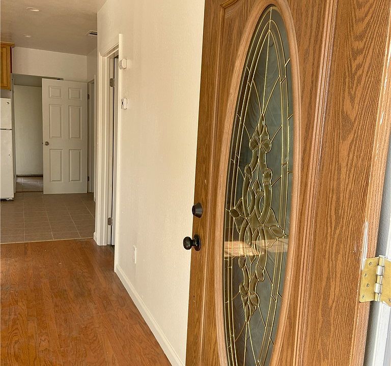 723 S Locust St, Visalia, CA 93277 | Zillow