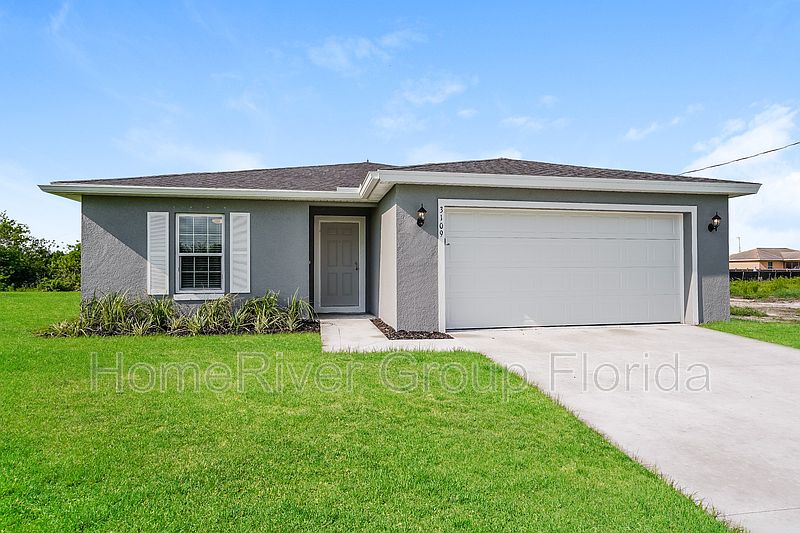 3109 14th St SW, Lehigh Acres, FL 33971 | Zillow