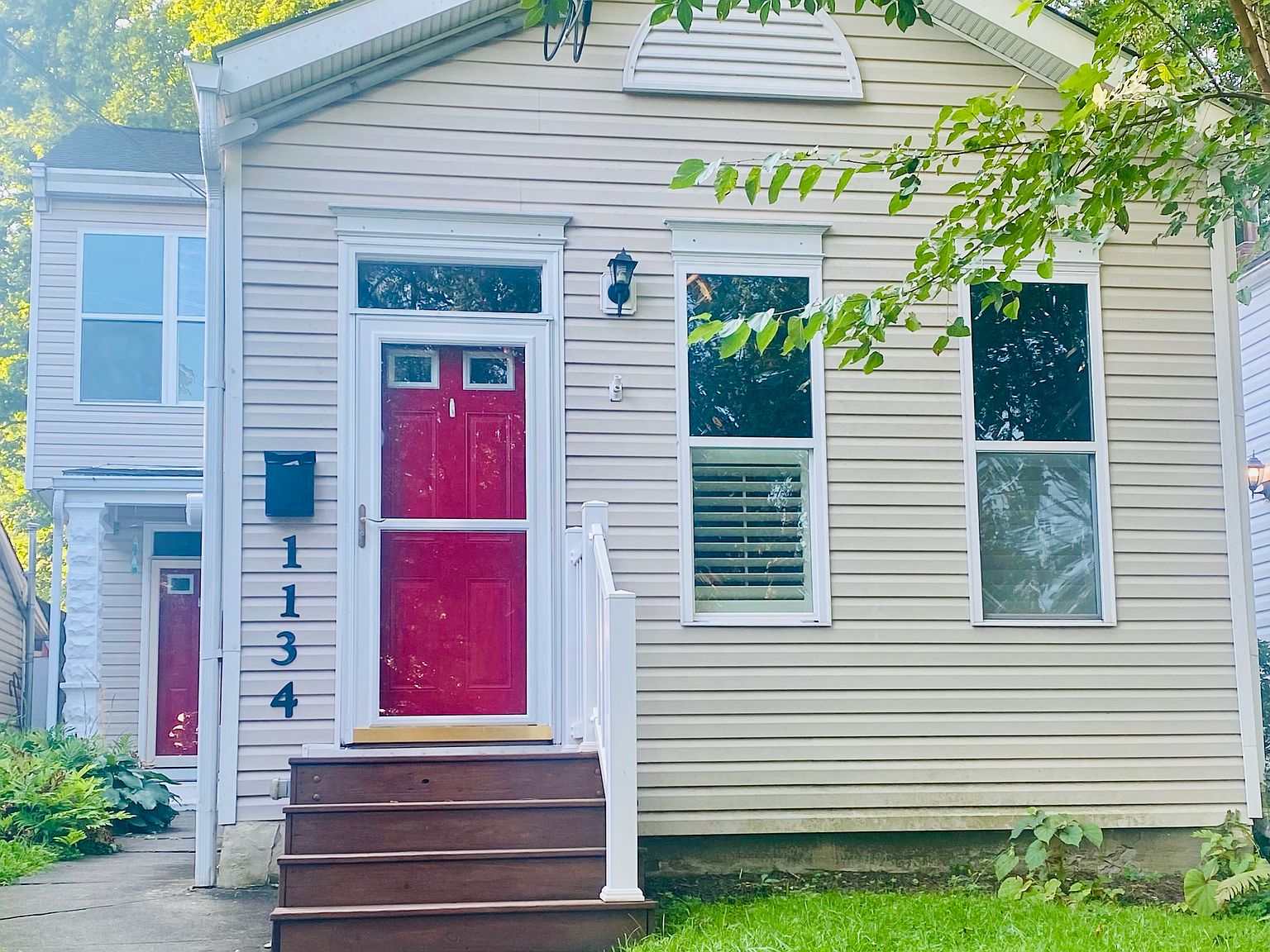 1134 Rogers St, Louisville, KY 40204 | Zillow