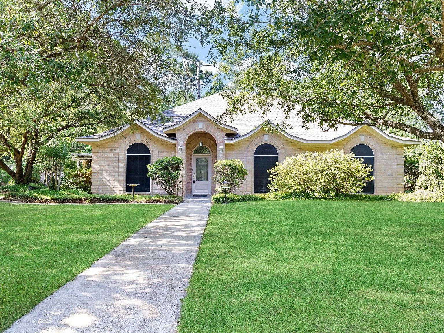 4704 Frost Pl, Orange, TX 77630 | MLS #237735 | Zillow