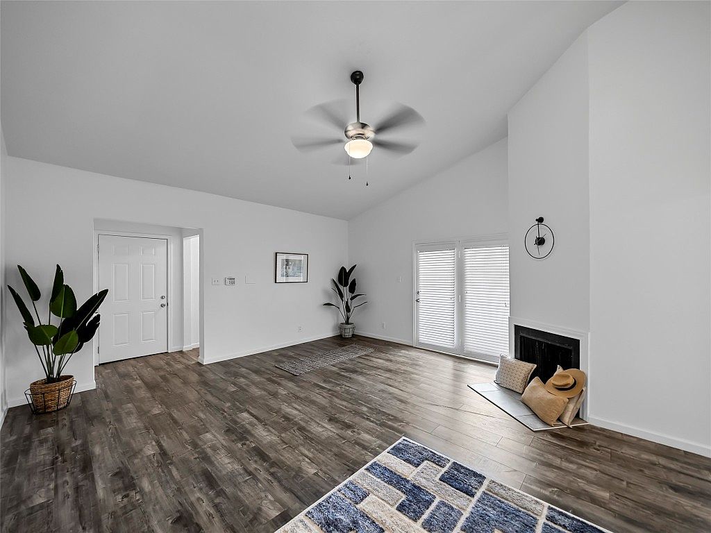 8545 Midpark Rd APT 2, Dallas, TX 75240 | MLS #20467965 | Zillow