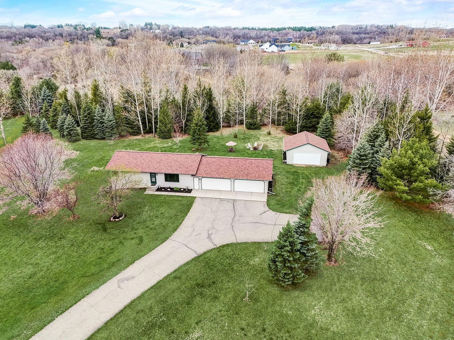822 110th St, Roberts, WI 54023 | Zillow