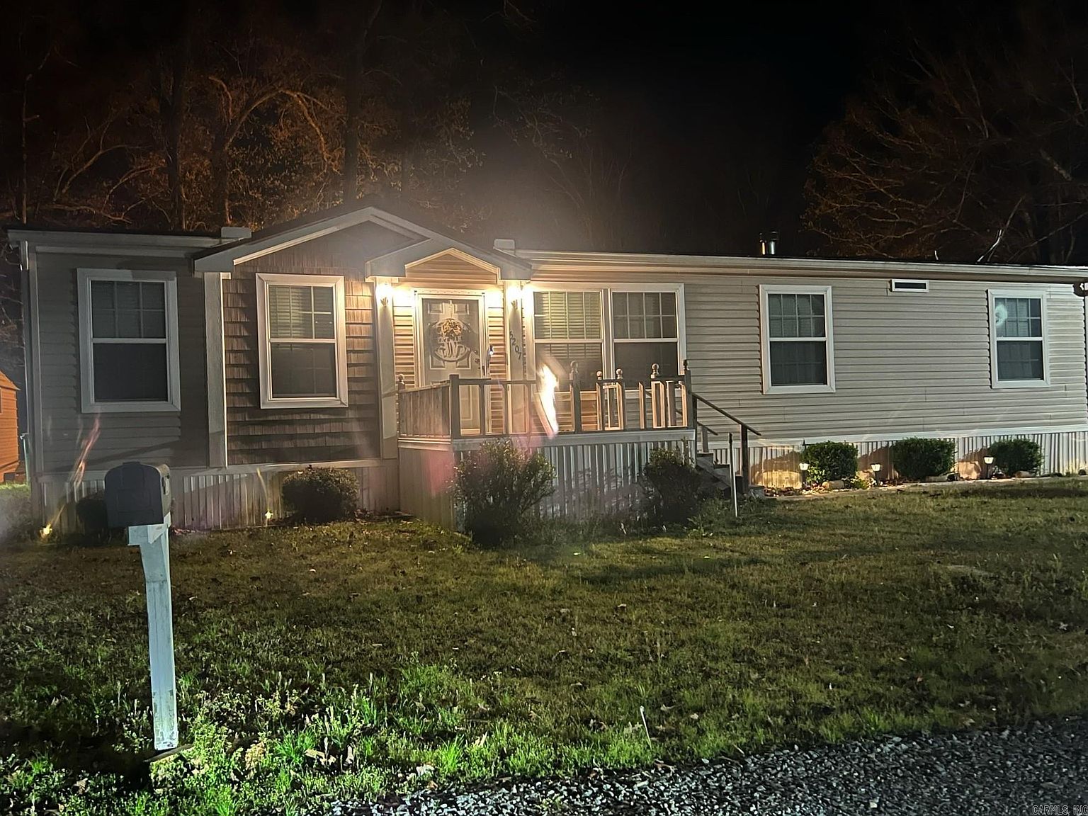 5207 Straughn Rd, Pine Bluff, AR 71603 | Zillow