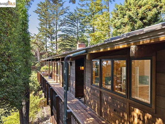 6441 Castle Dr, Oakland, CA 94611 | MLS #41038546 | Zillow