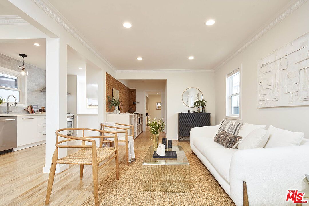 718 Hampton Dr, Venice, CA 90291 | MLS #23-327507 | Zillow