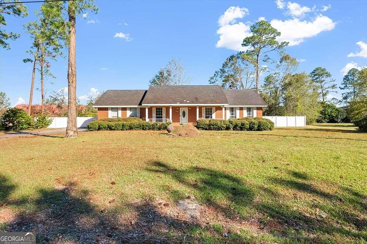 1217 W 4th St, Alma, GA 31510 | Zillow