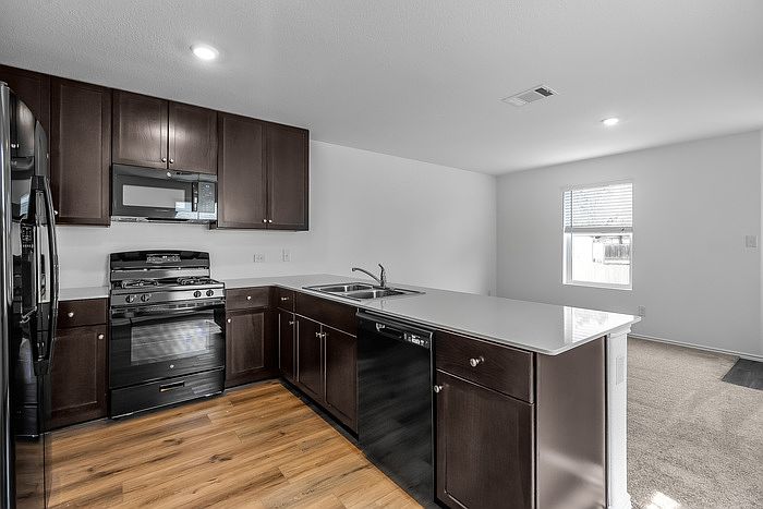 50 Trinity Cir, Lockhart, TX 78644 | Zillow