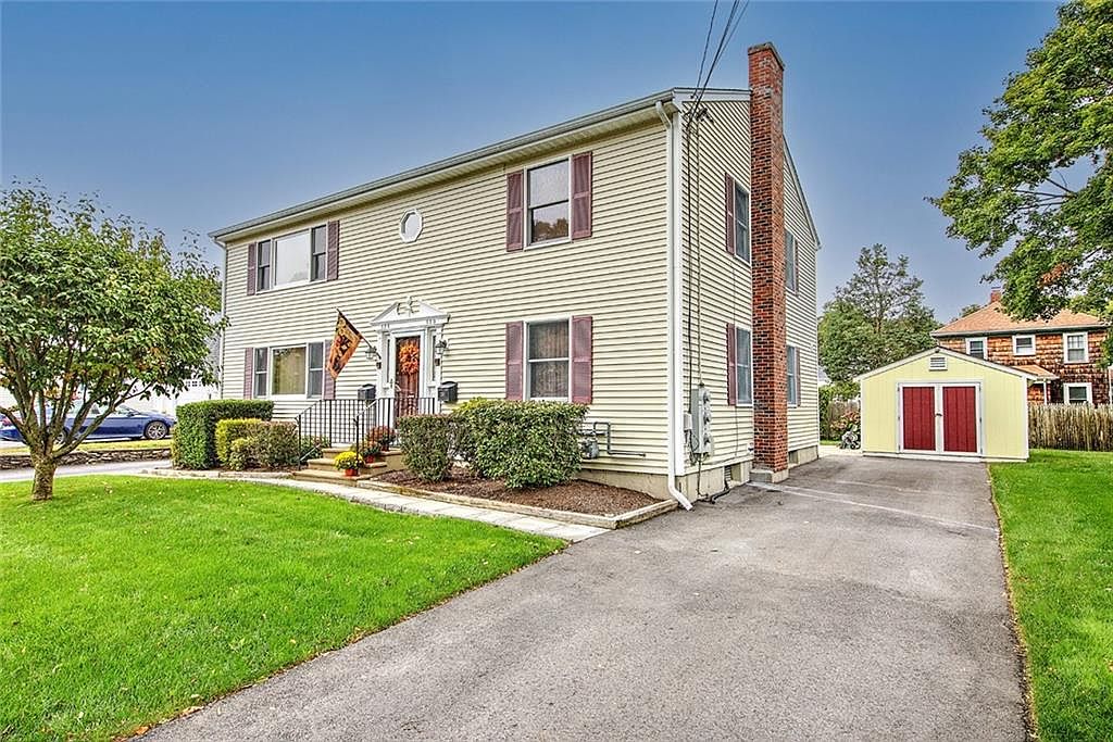 128 Promenade St, Riverside, RI 02915 | Zillow