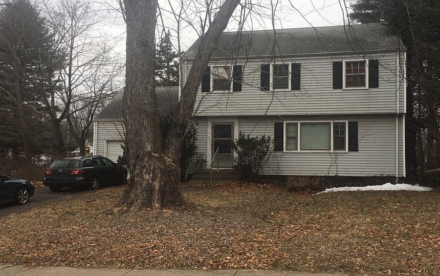 180 Mohawk Dr, West Hartford, CT 06117 | Zillow