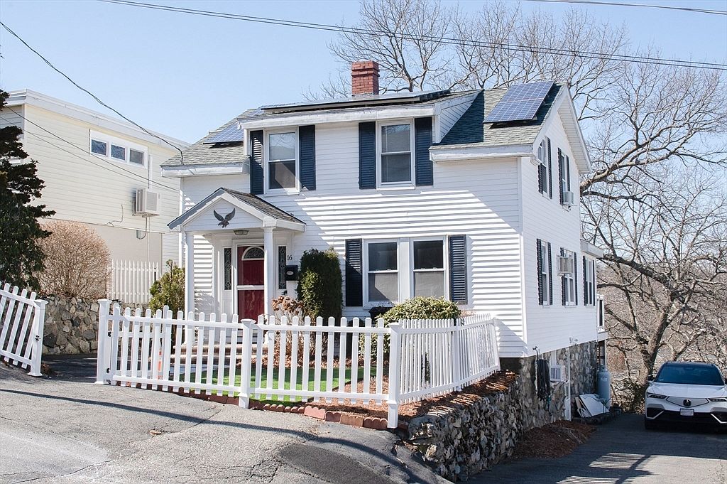 16 Berkeley St, Melrose, MA 02176 | Zillow