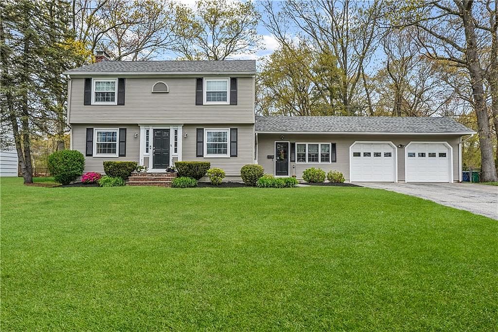 19 Haley Rd, Warwick, RI 02889 | Zillow