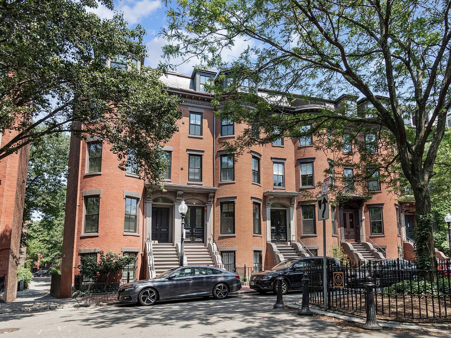 53 Rutland Sq, Boston, MA 02118 | Zillow