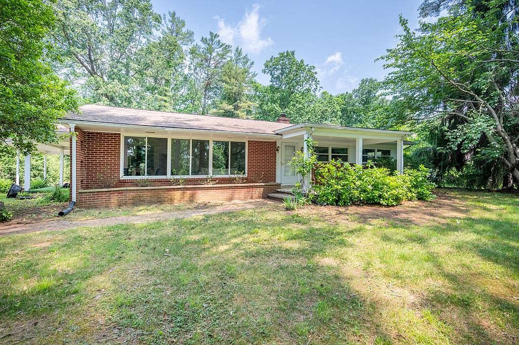 248 Terrace Ln, Galax, VA 24333 | MLS #100053 | Zillow
