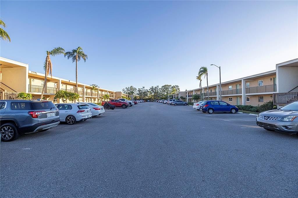 12300 Park Blvd APT 103, Seminole, FL 33772 | Zillow