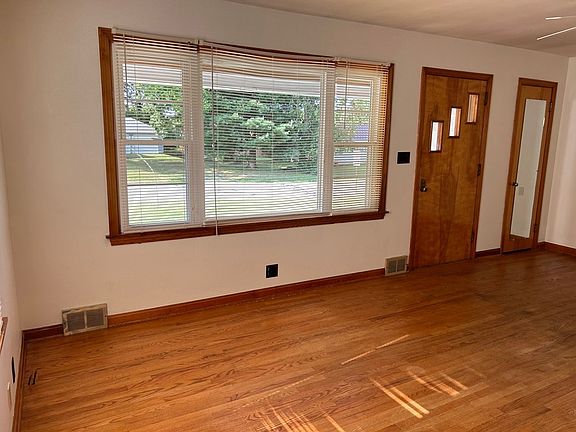 1107 Overlook Dr, Ashland, OH 44805 | Zillow