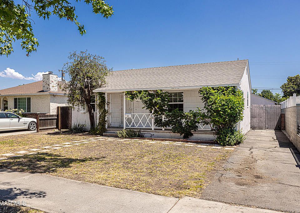7416 Gloria Ave, Van Nuys, CA 91406 | Zillow
