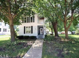 414 E Lincoln St, Saybrook, IL 61770 | Zillow