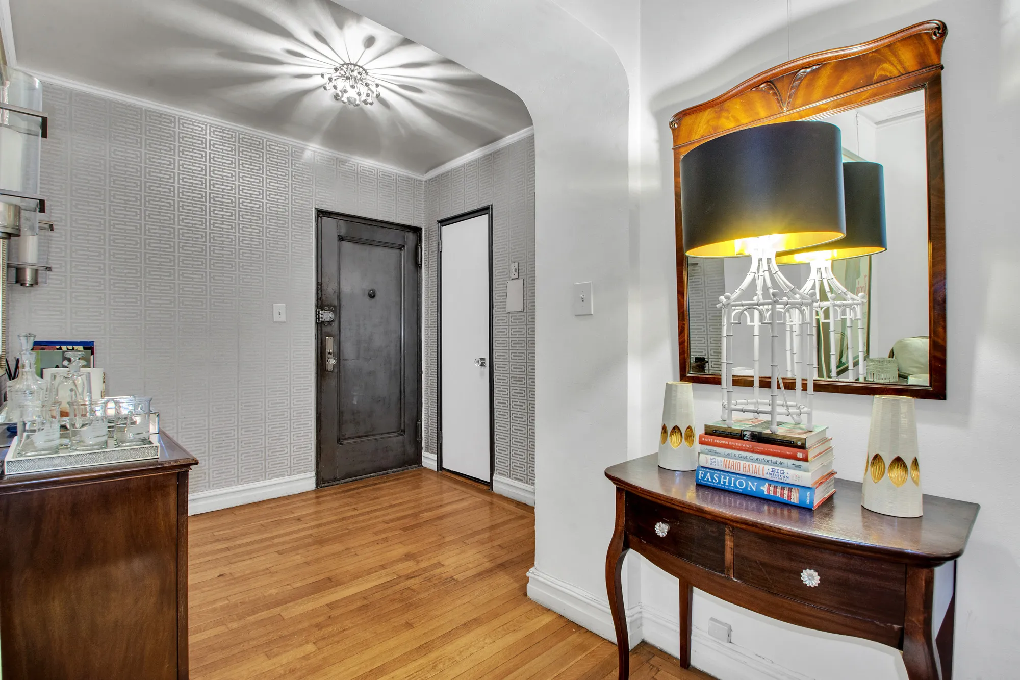 222 East 35th Street #1E in Murray Hill, Manhattan | StreetEasy