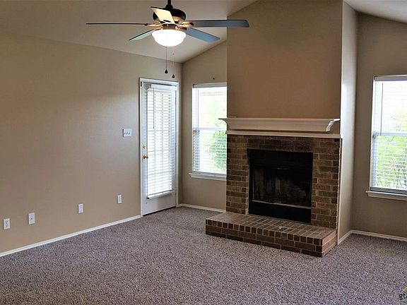 105 Ash Dr, Bullard, TX 75757 | Zillow