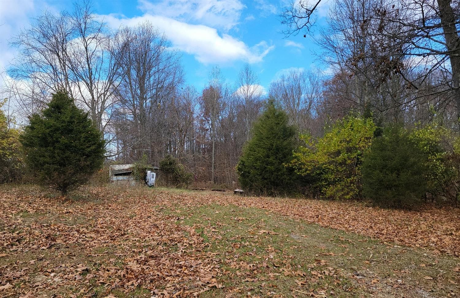 6877 E County Road 950 N, Sunman, IN 47041 | Zillow