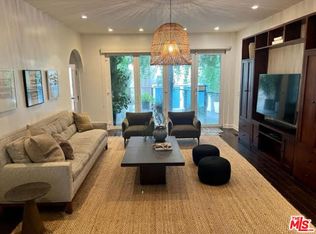 1019 S Rimpau Blvd, Los Angeles, CA 90019 | Zillow