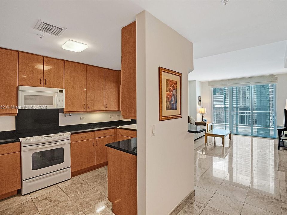 801 Brickell Key Blvd Miami, FL, 33131 - Apartments for Rent | Zillow