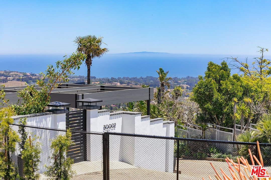 30002 Zenith Point Rd, Malibu, CA 90265 | MLS #23-291519 | Zillow