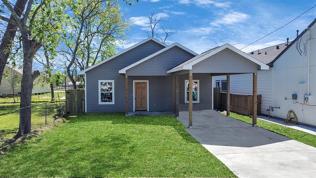 7921 Sparta St, Houston, TX 77028 | Zillow
