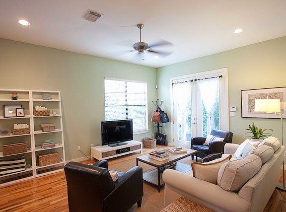 707 Cardinal Ln APT C4, Austin, TX 78704 | Zillow