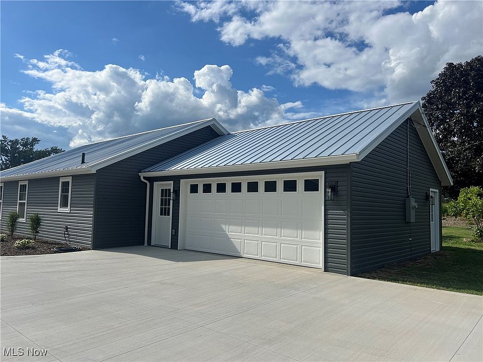 732 Fairlane Ave SW, Canton, OH 44710 | Zillow