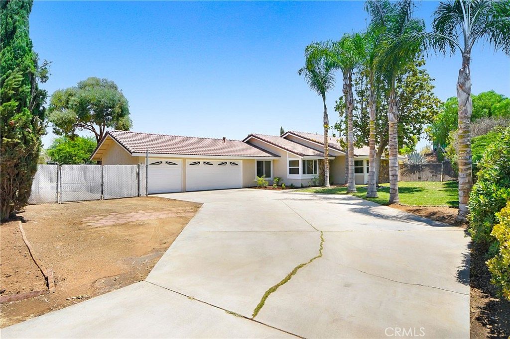9401 Corral St, Riverside, CA 92509 | Zillow