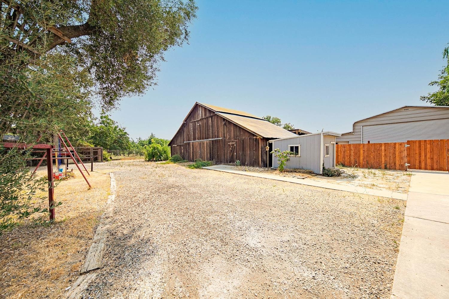 5933 S Stanley Rd, Stockton, CA 95215 | Zillow