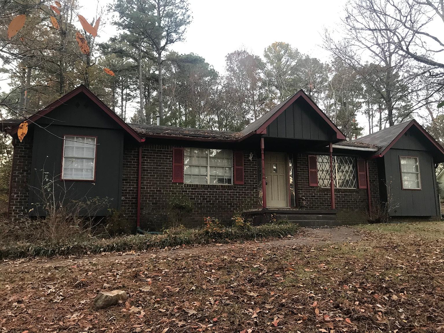 2316 Hillview Rd, Bessemer, AL 35022 | Zillow