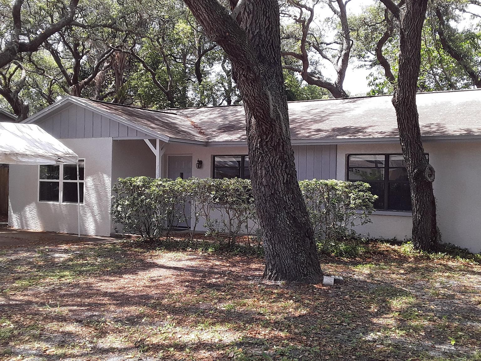 723 Locust St, Tarpon Springs, FL 34689 | Zillow