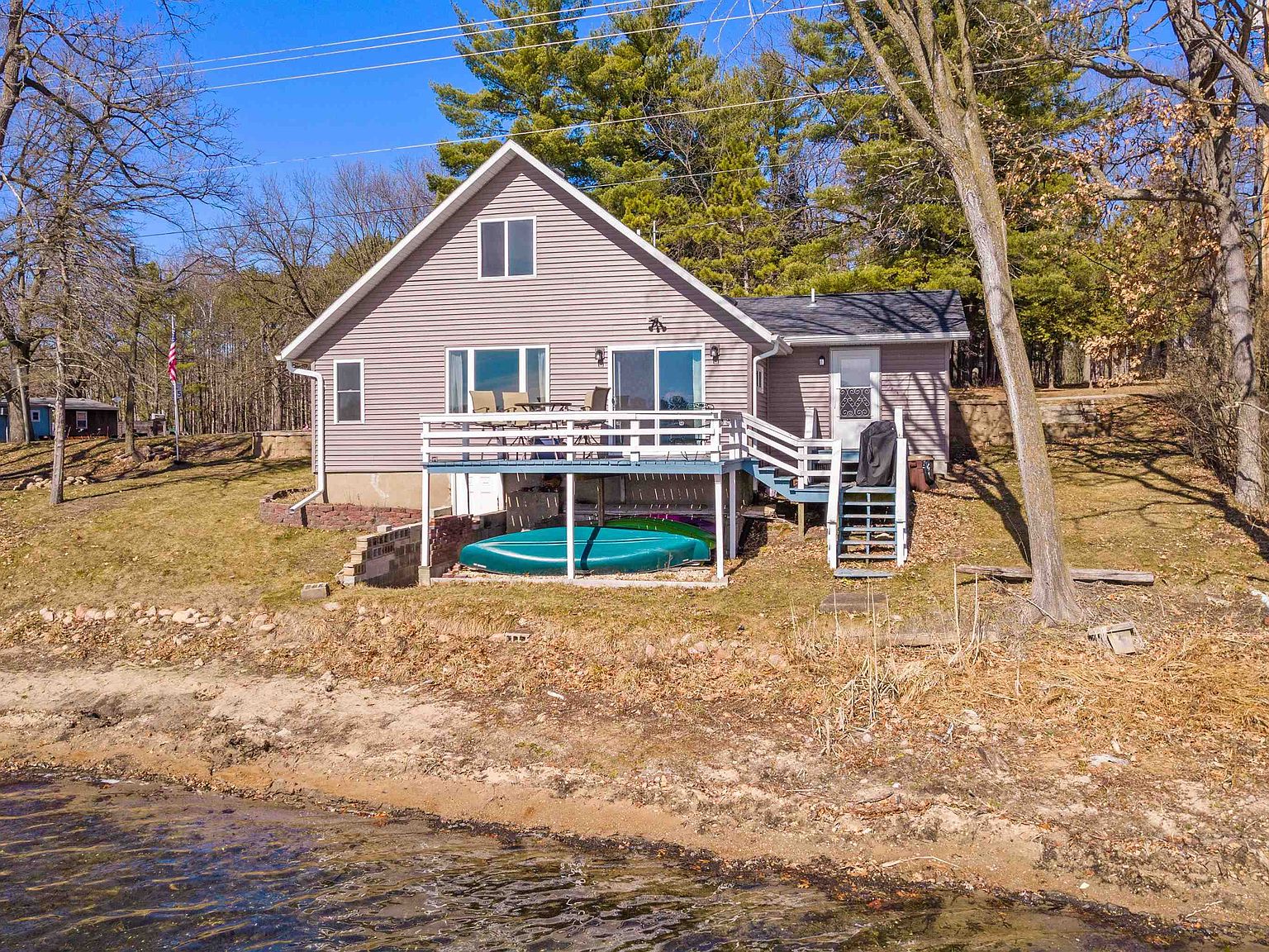 1161 E North Lake St, Hancock, WI 54943 | Zillow