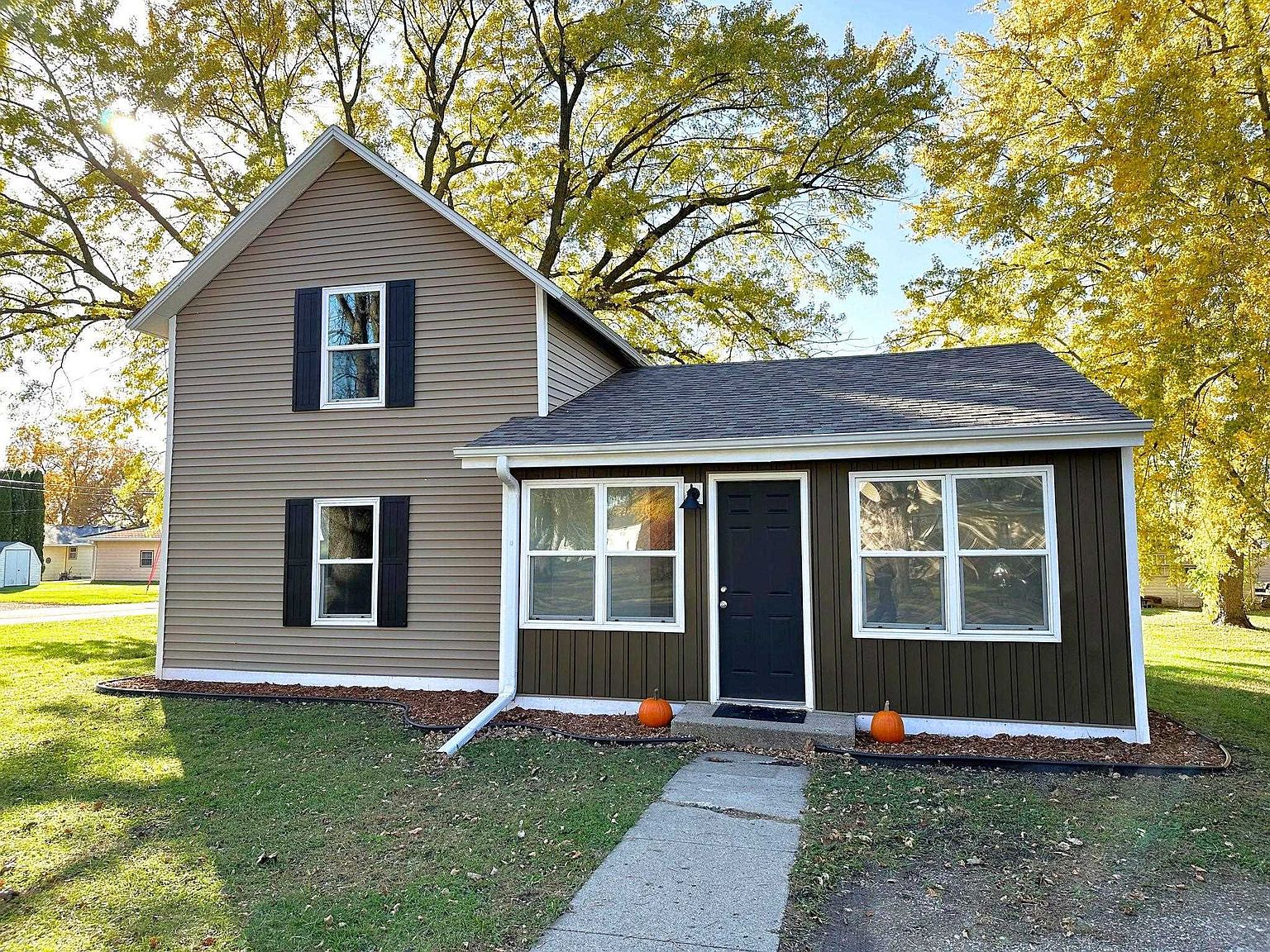 1407 Lawler St, Emmetsburg, IA 50536 | Zillow