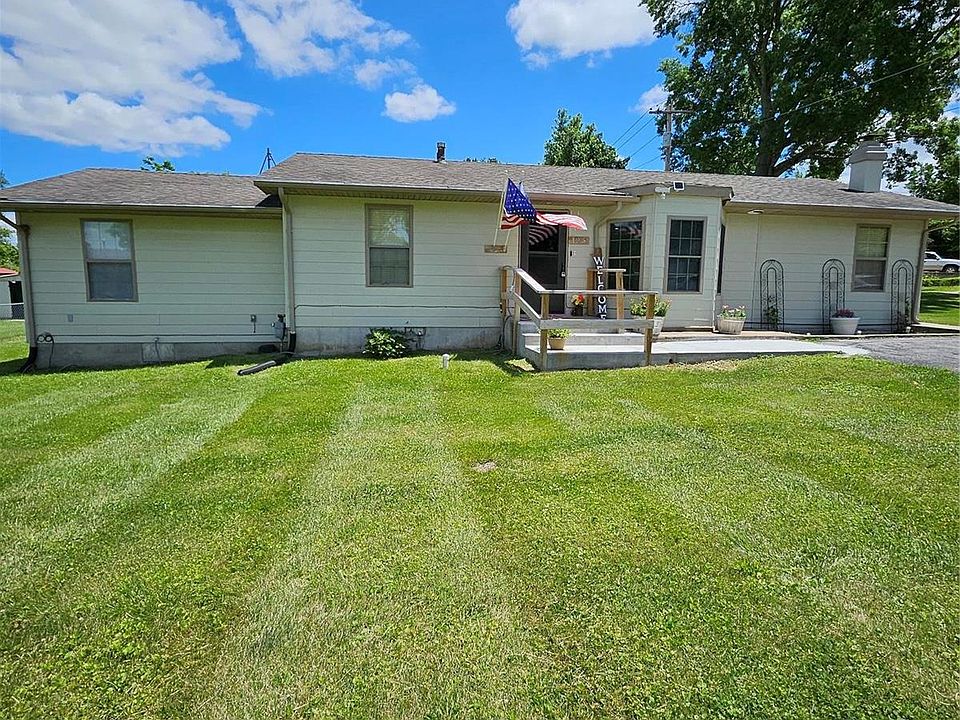 125 McQua Estates St, New London, MO 63459 | Zillow