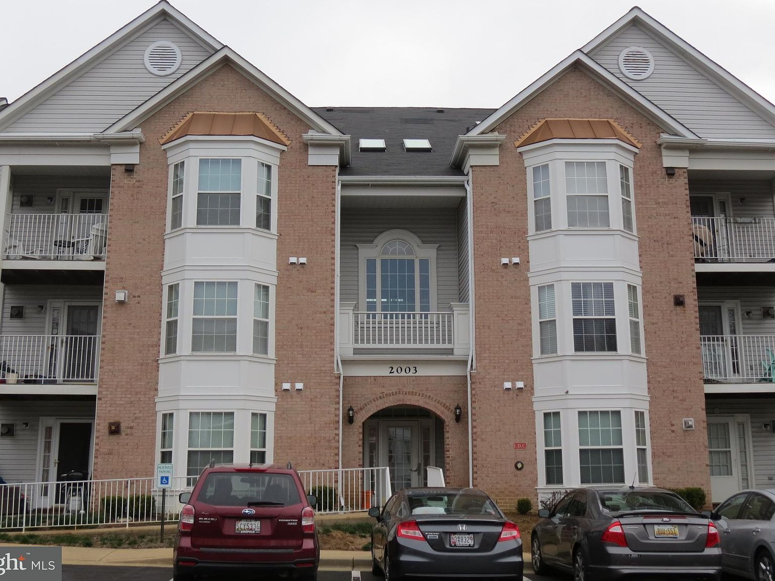 2003 Phillips Ter UNIT 8, Annapolis, MD 21401 | Zillow