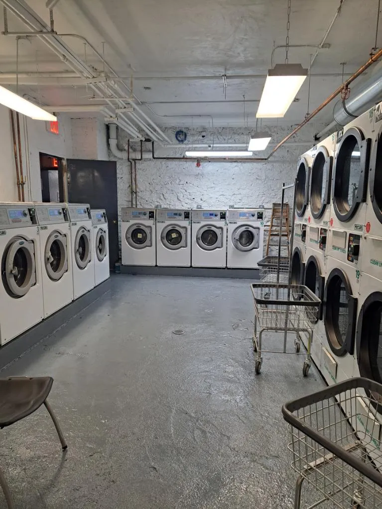 4863 Broadway #1I in Inwood, Manhattan | StreetEasy