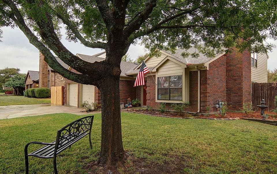 1227 Eaton Ln, Grapevine, TX 76051 | Zillow