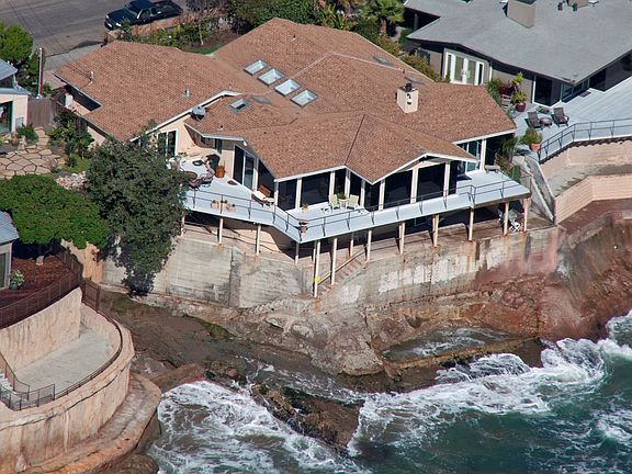 3034 Pleasure Point Dr, Santa Cruz, CA 95062 | Zillow