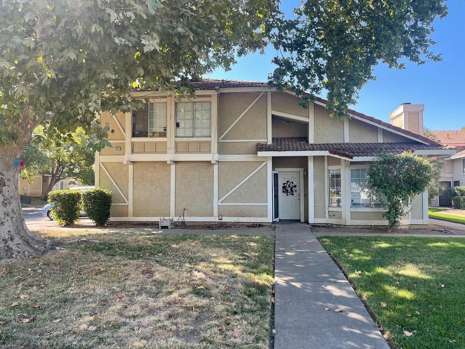 5732 Engle Rd, Carmichael, CA 95608 | Zillow