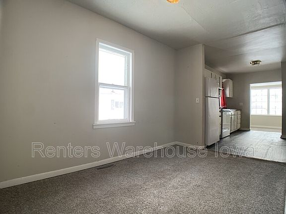 4043 2nd Ave, Des Moines, IA 50313 | Zillow