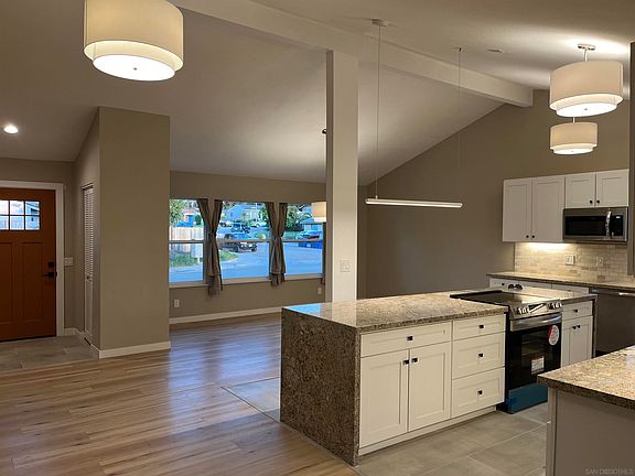 1217 Juliette Pl, Fallbrook, CA 92028 | Zillow