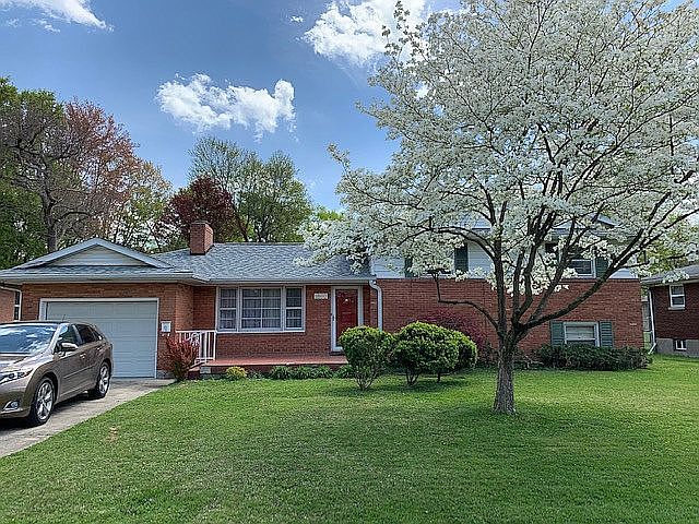 1860 Lynn Lea Rd, Shively, KY 40216 | Zillow