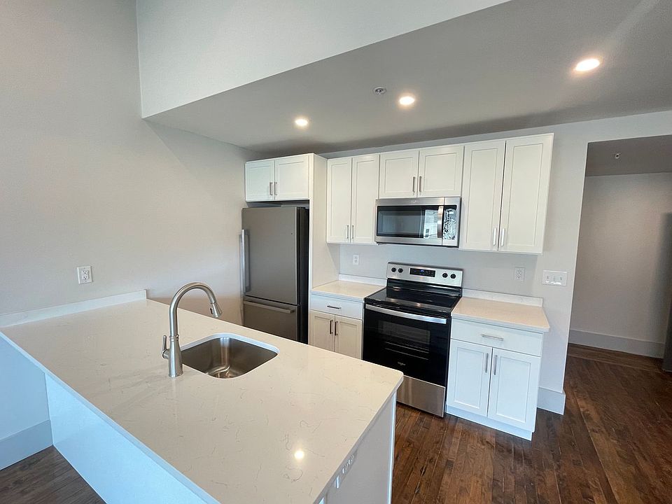 2 Thomas Street - 2 Thomas St North Providence RI | Zillow