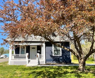 2401 N Boonville Ave, Springfield, MO 65803 | MLS #60235518 | Zillow