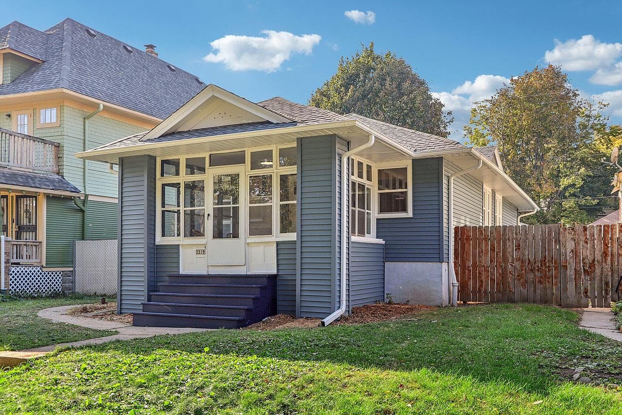 2219 North Hi Mount BOULEVARD, Milwaukee, WI 53208 | MLS #1897408 | Zillow