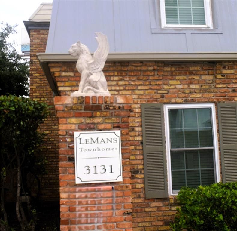 3131 Sw Fwy #B23, Houston, TX 77007 | Zillow